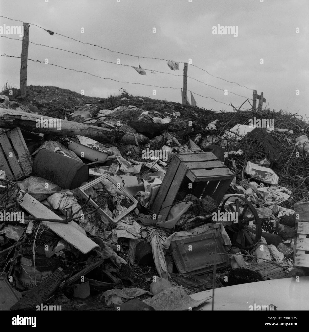 1970s landfill hi-res stock photography and images - Alamy