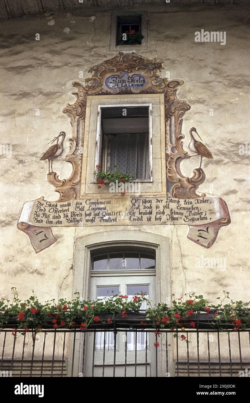 Inscription on the faÃ§ade of the Auberge de la Cigogne in the Rue d'Or ...