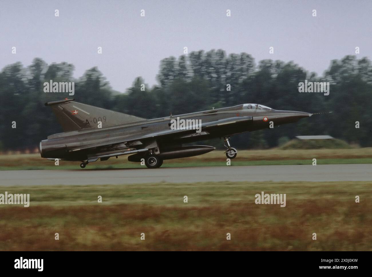 - aereo da caccia Saab Draken della Reale aeronautica militare danese ...