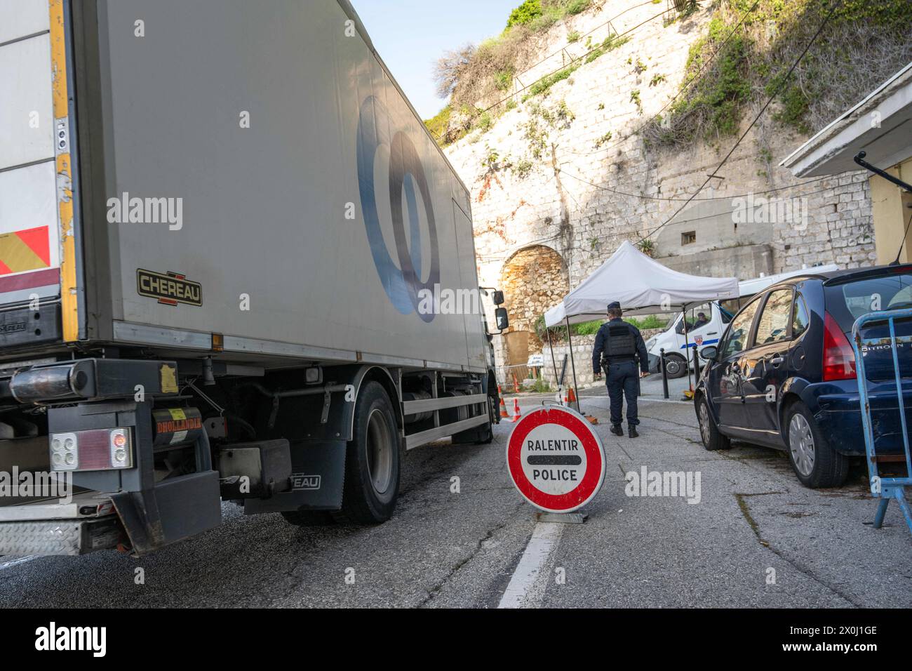 Menton, France. 10th Apr, 2024. Police officers carry out entry ...