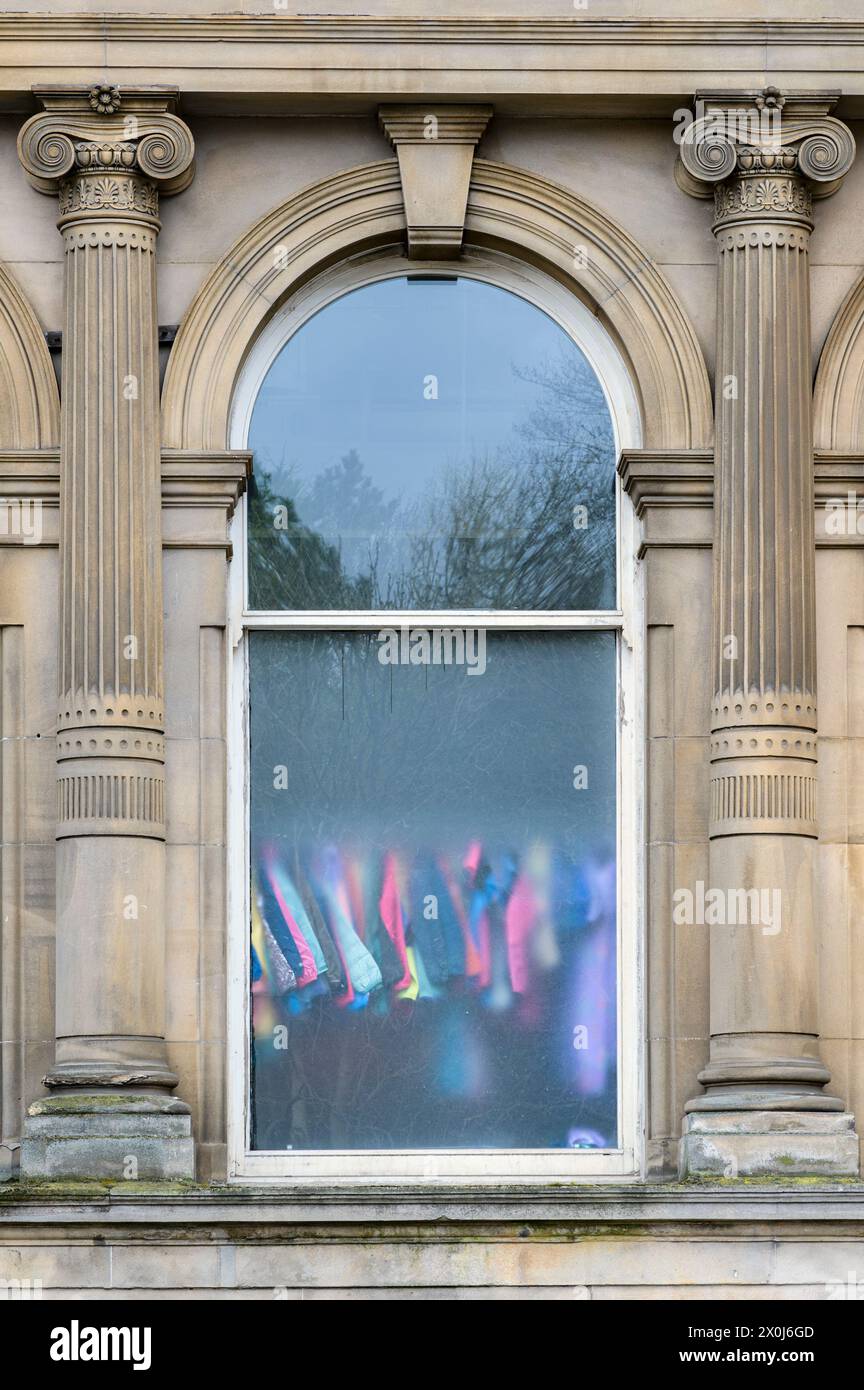 Sandstone window hi-res stock photography and images - Alamy