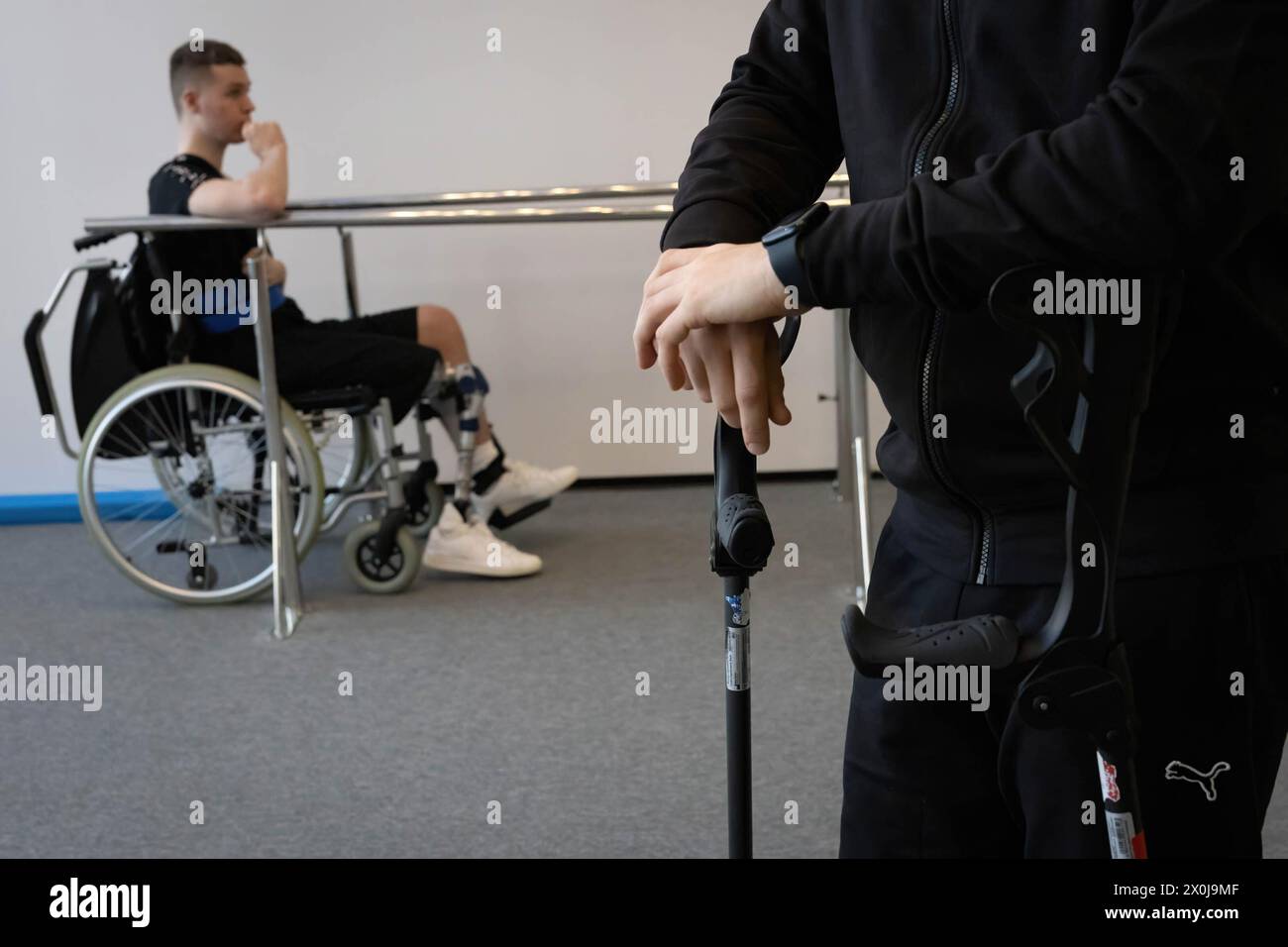 Ukrainian servicemen who lost limbs in battles with the Russian army ...