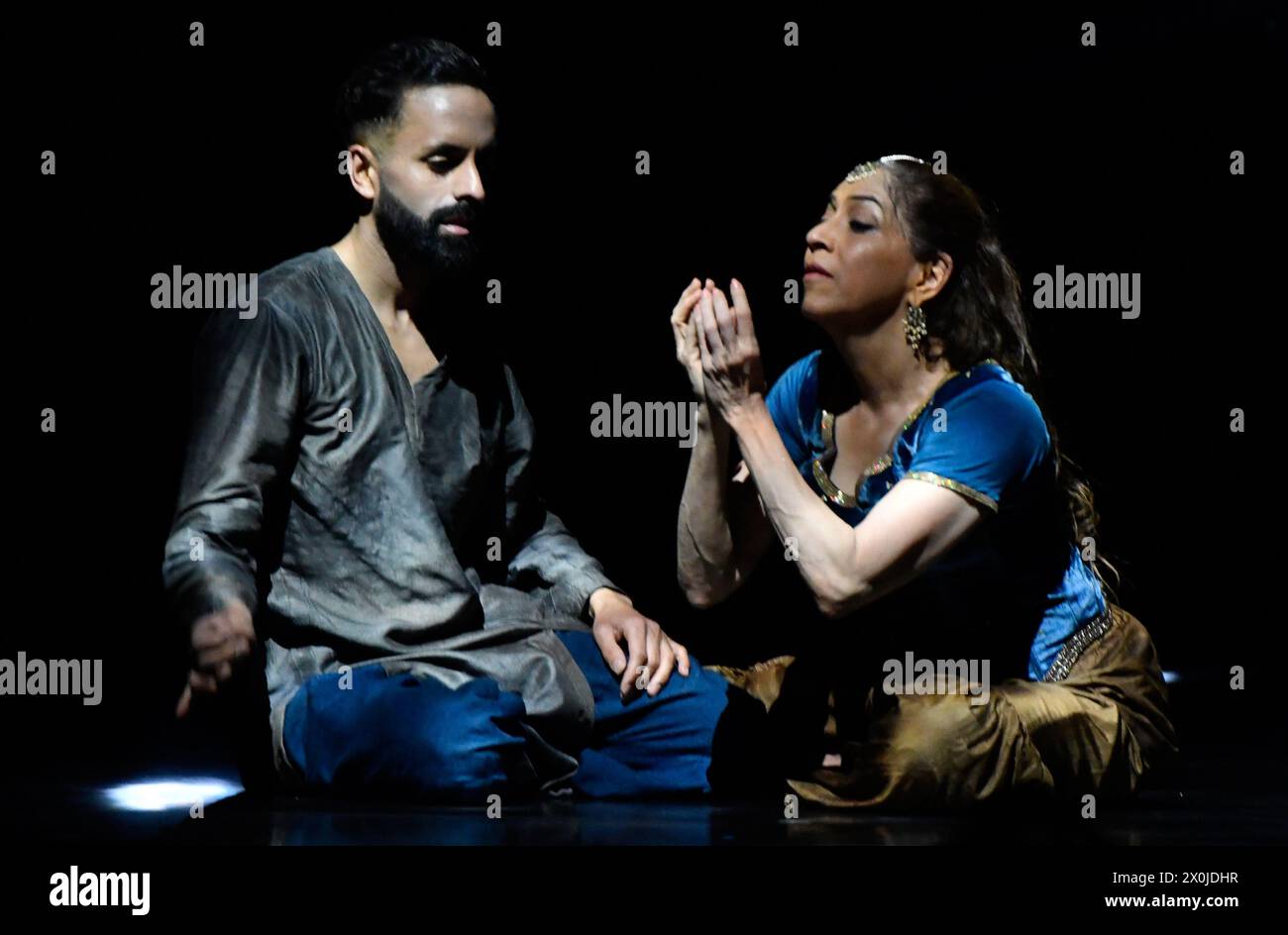 Comtemporary dance hi-res stock photography and images - Alamy