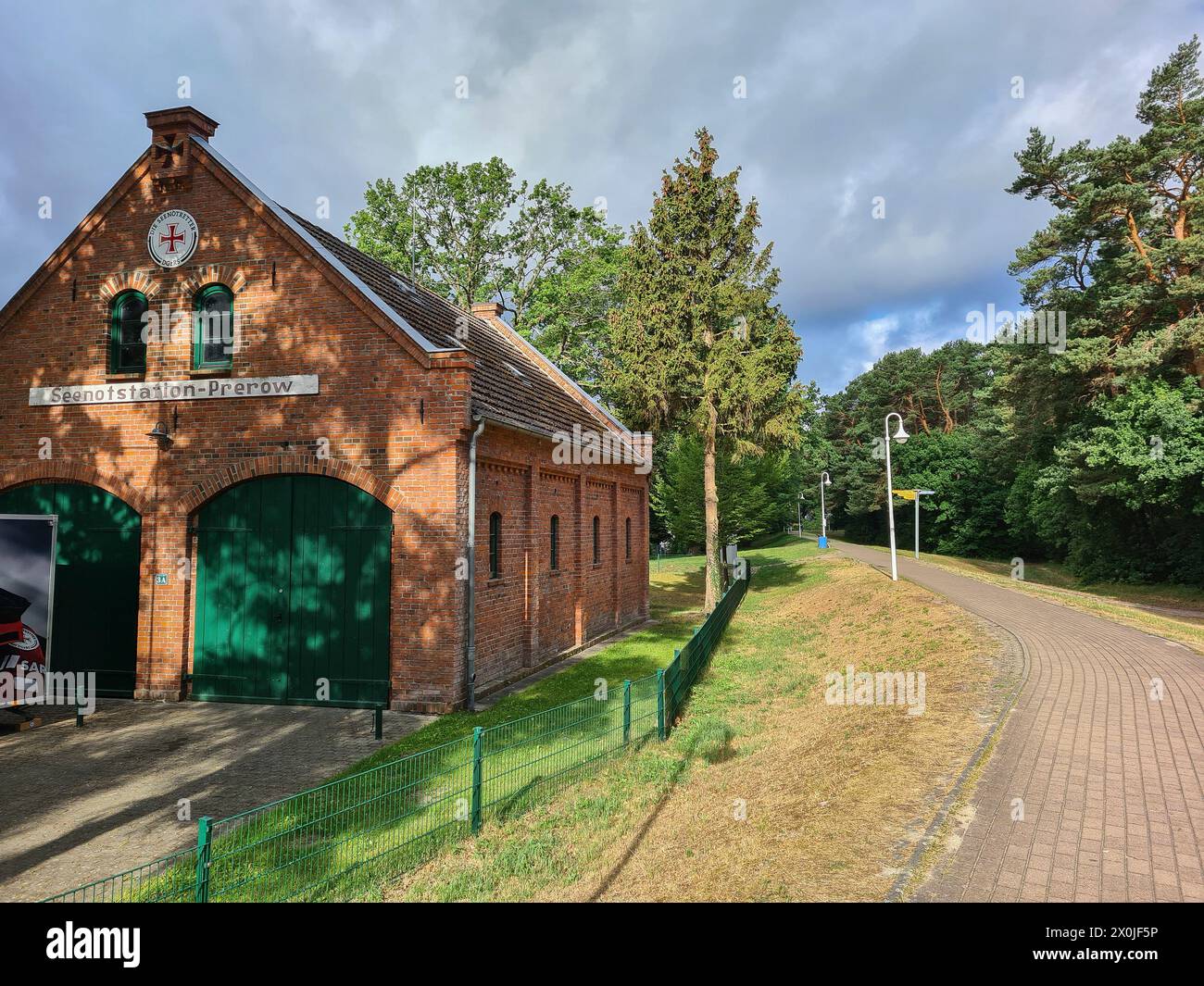 Old rescue station hi-res stock photography and images - Alamy