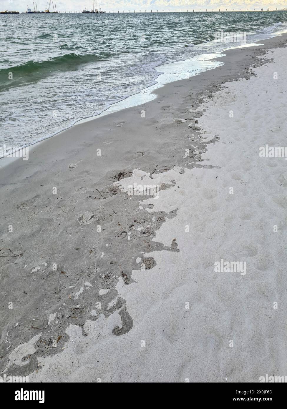 Wet pier hi-res stock photography and images - Alamy