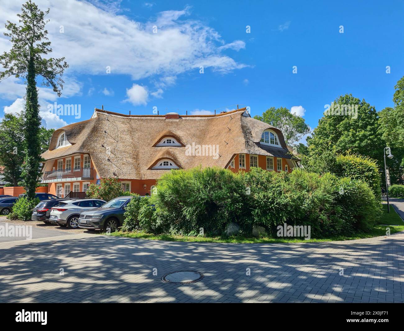 From the accommodation house hi-res stock photography and images - Alamy