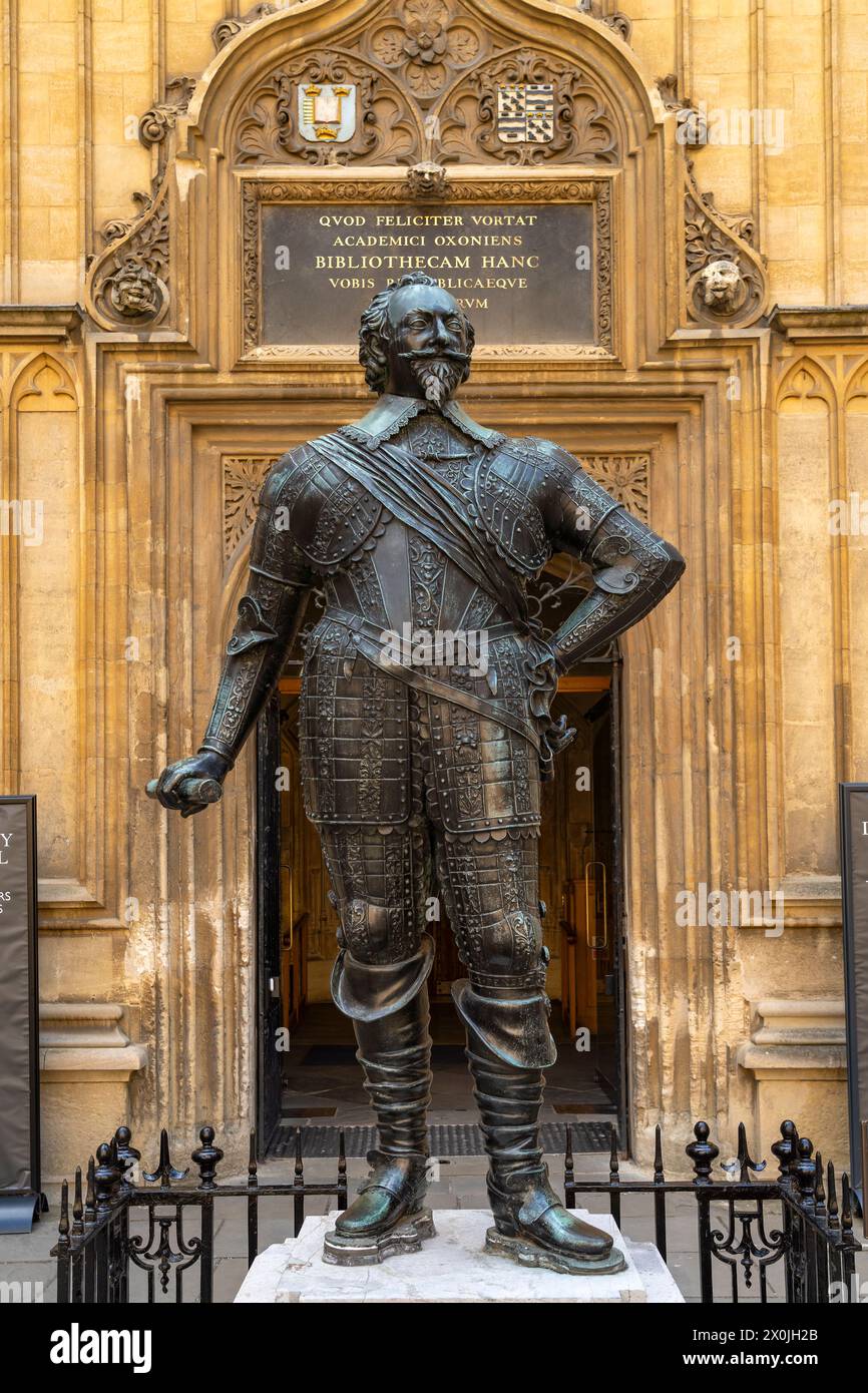 Statue of William Herbert, Earl of Pembroke in the courtyard of the ...