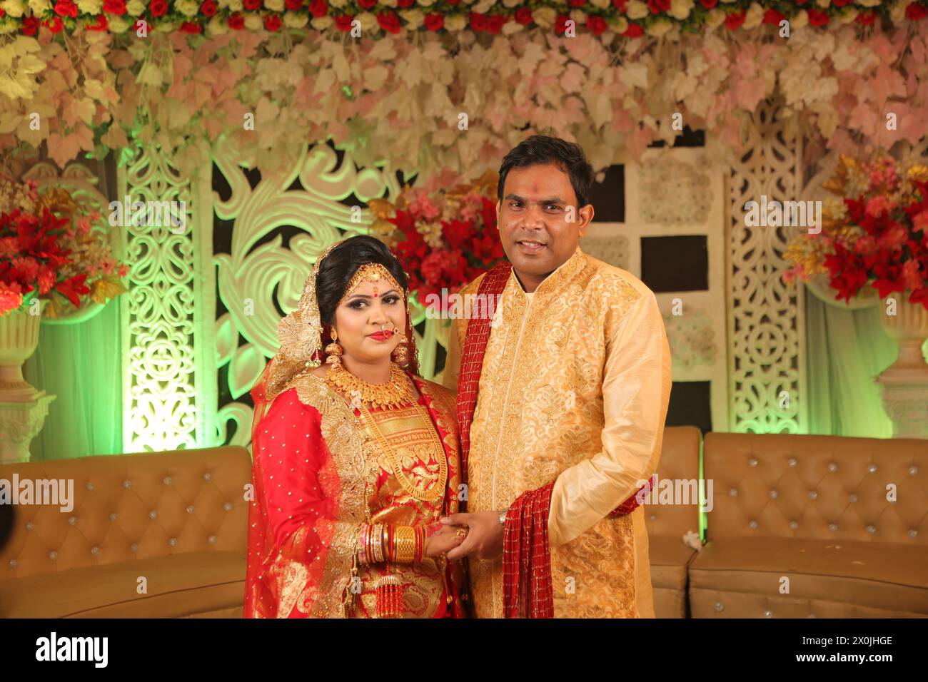 Hindu marriage and fire hi-res stock photography and images - Alamy