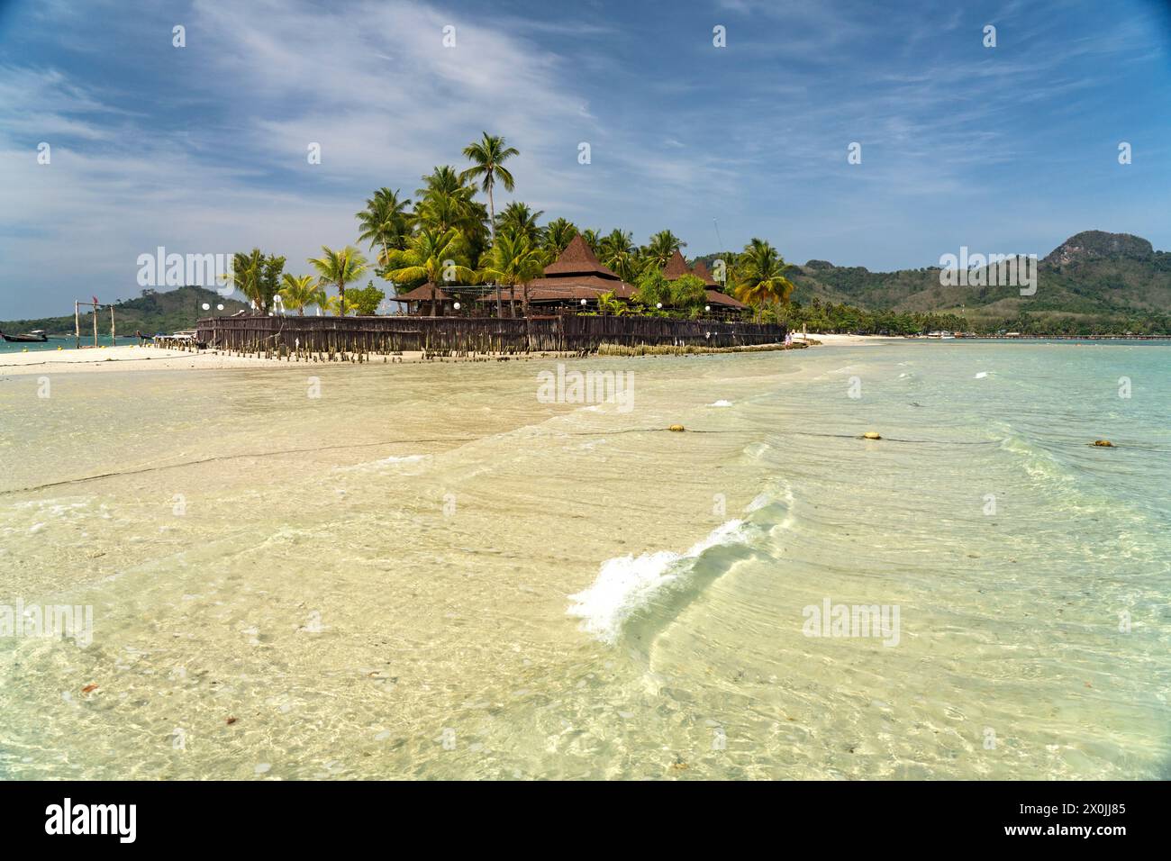 Pearl beach resort hi-res stock photography and images - Alamy