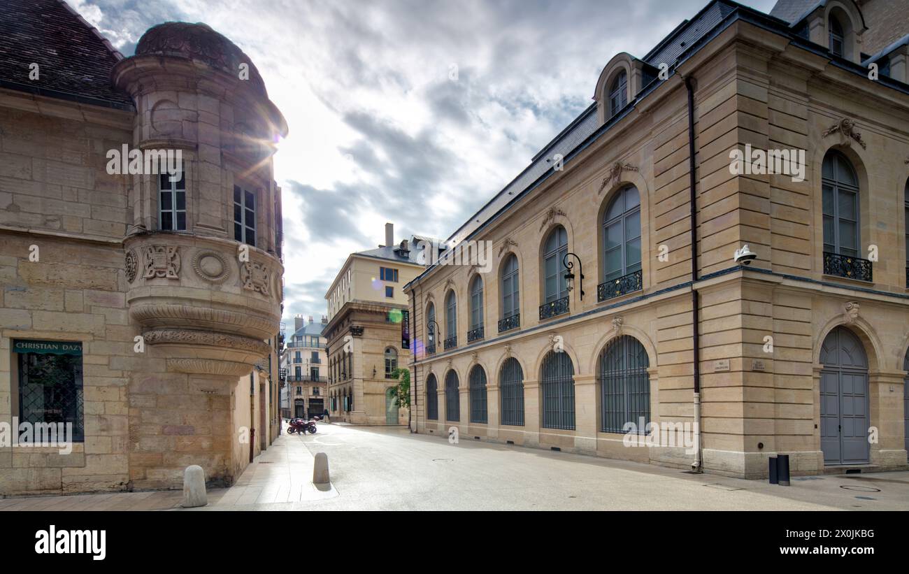 Musee des Beaux-Arts, art museum, house facade, architecture, city tour ...