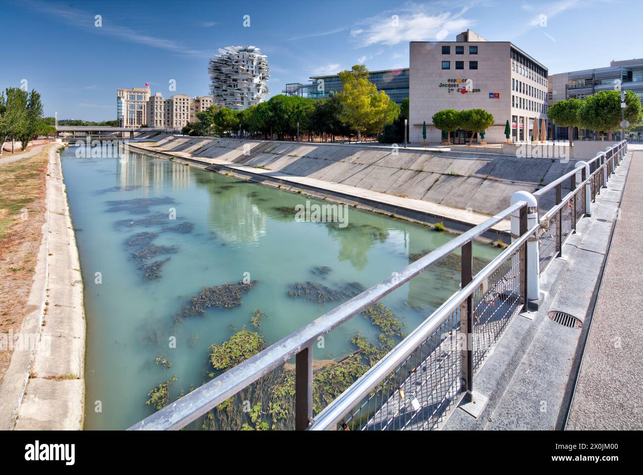 Espace Jacques 1er d'Aragon, Place de la Revolution, modern urban ...