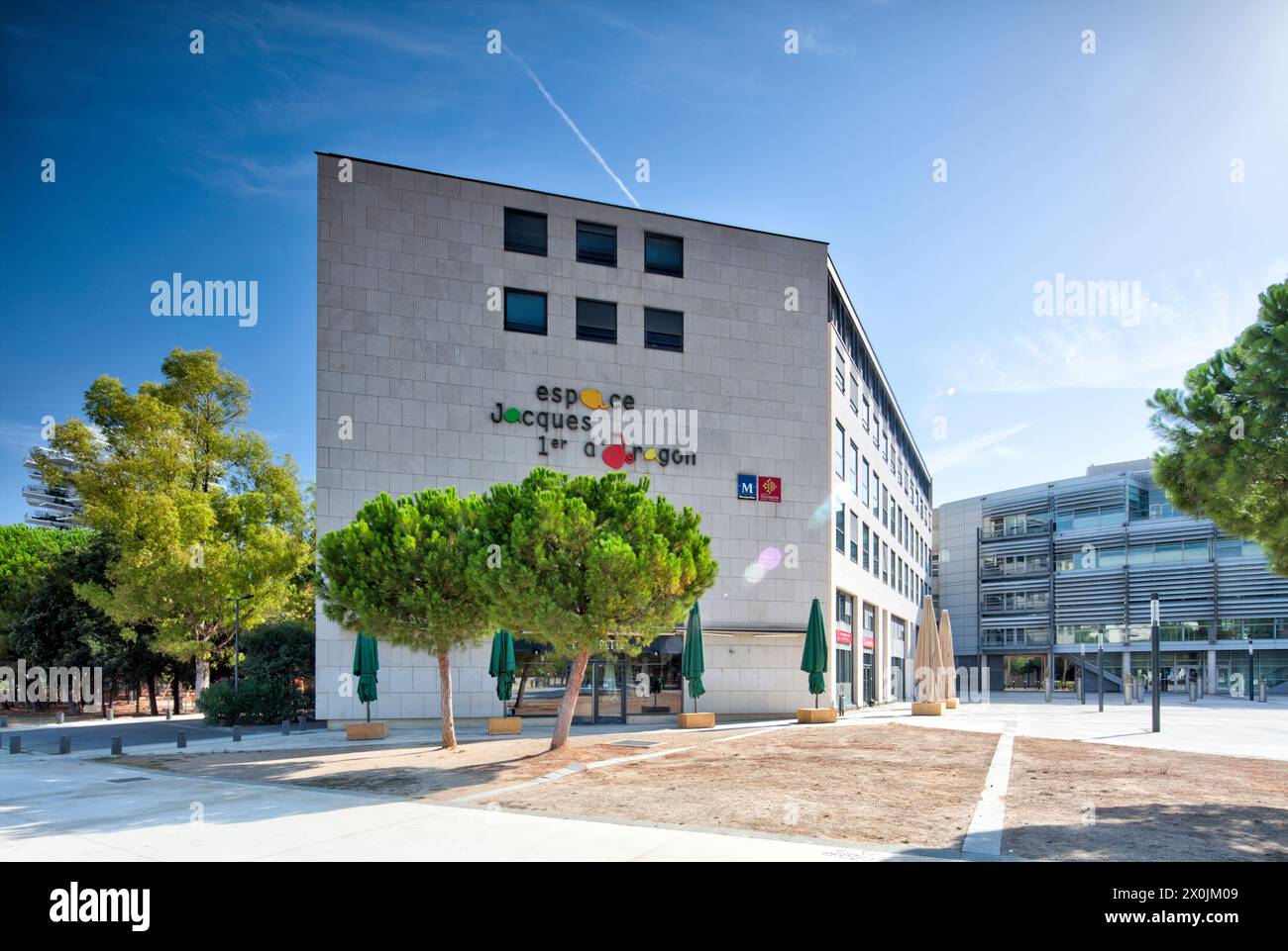 Espace Jacques 1er d'Aragon, Place de la Revolution, modern urban ...