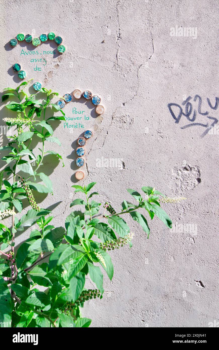 Street art, house facade, architecture, city walk, summer, idyll, Sete ...