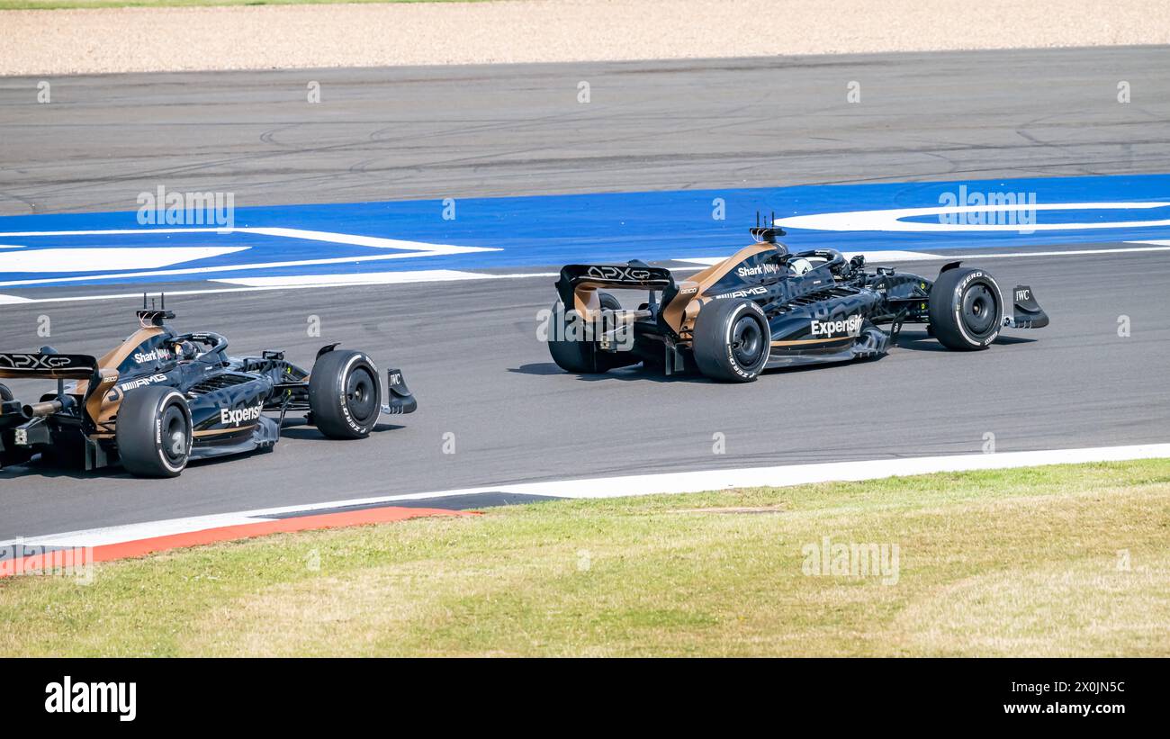 Brad pitt silverstone grand prix 2023 hi-res stock photography and images - Alamy