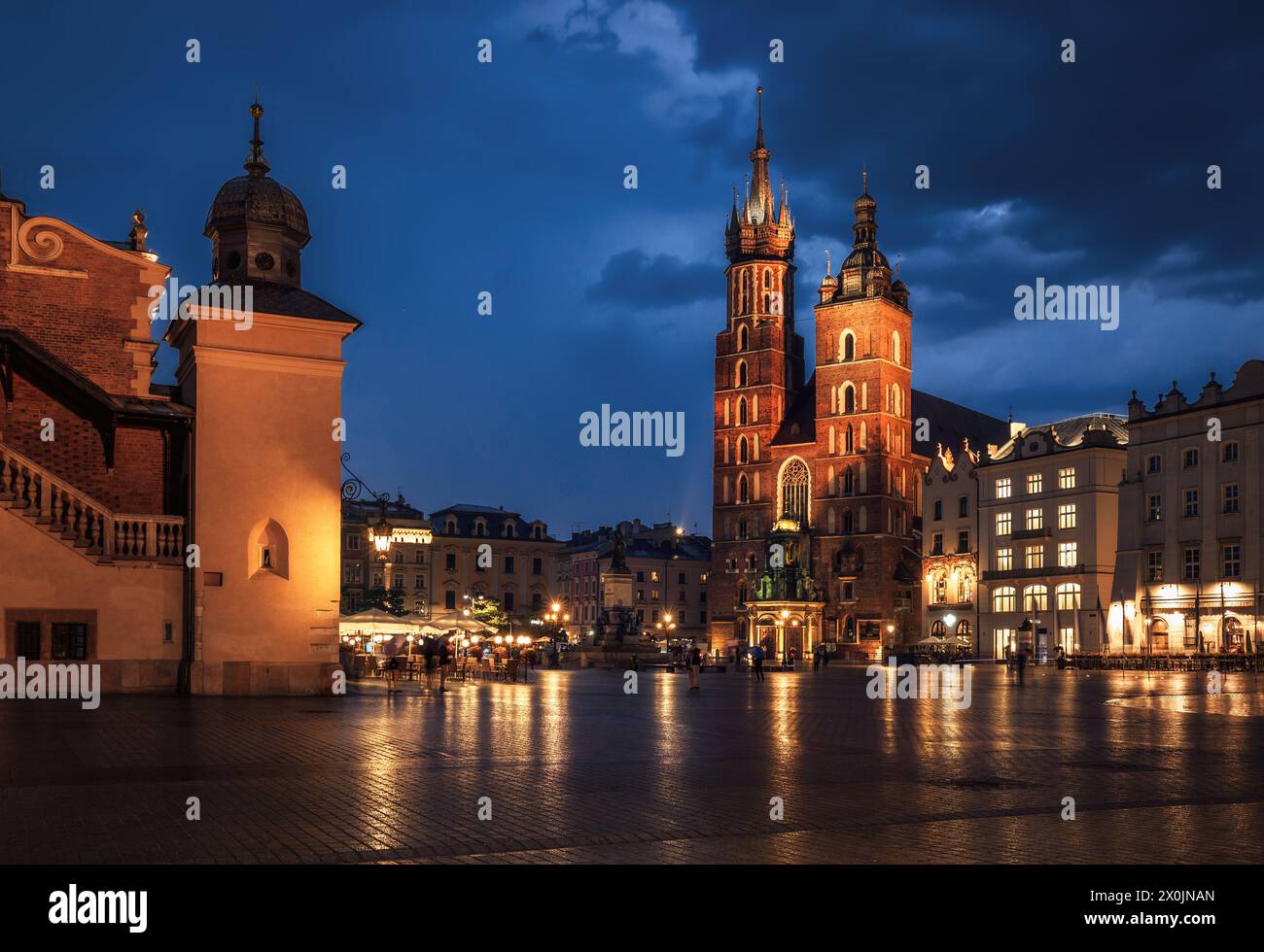 Main Market Square in Krakow, Poland Stock Photo - Alamy