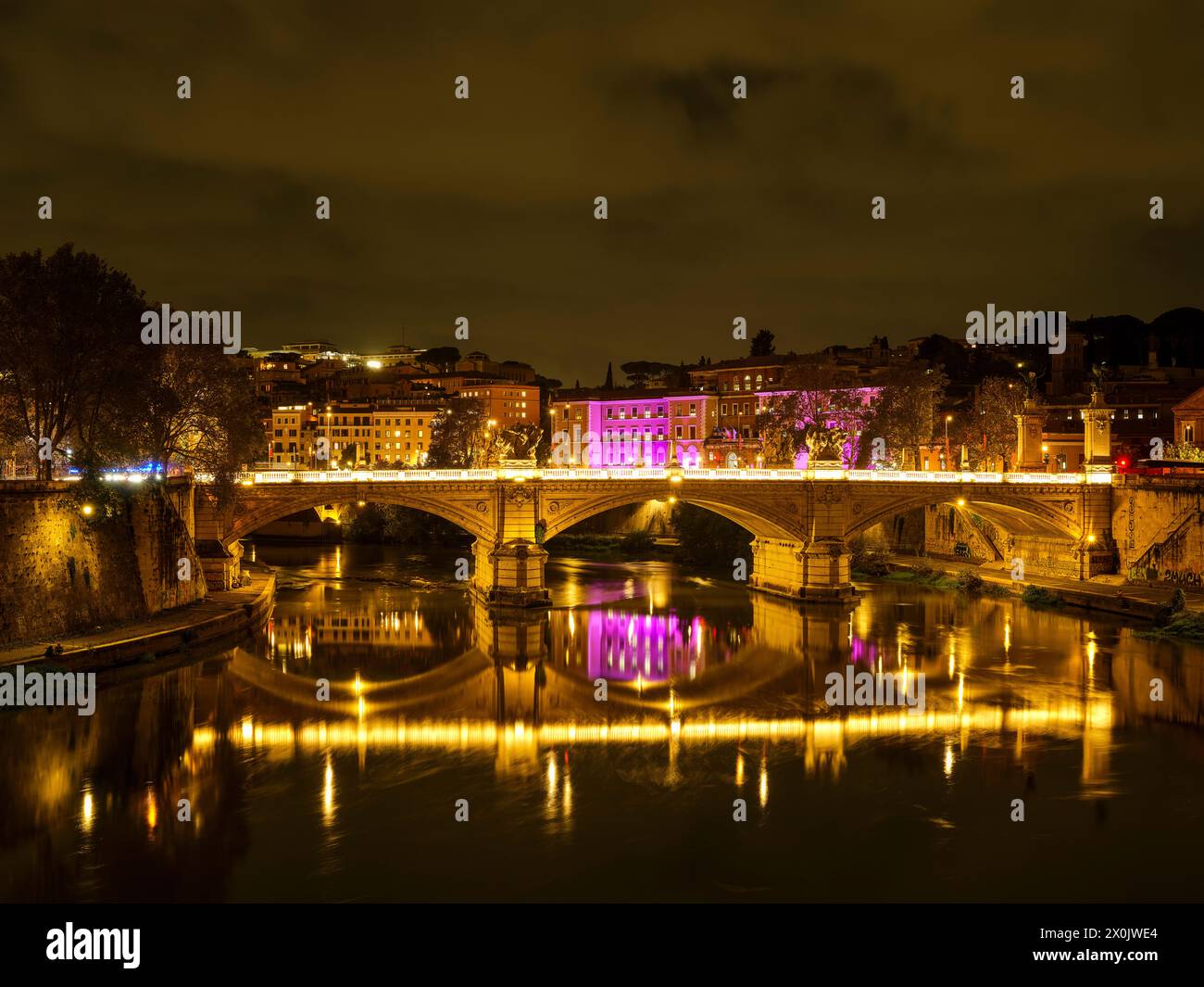 View from the Ponte Sant'Angelo to the Ponte Vittorio Emanuele II, Rome ...