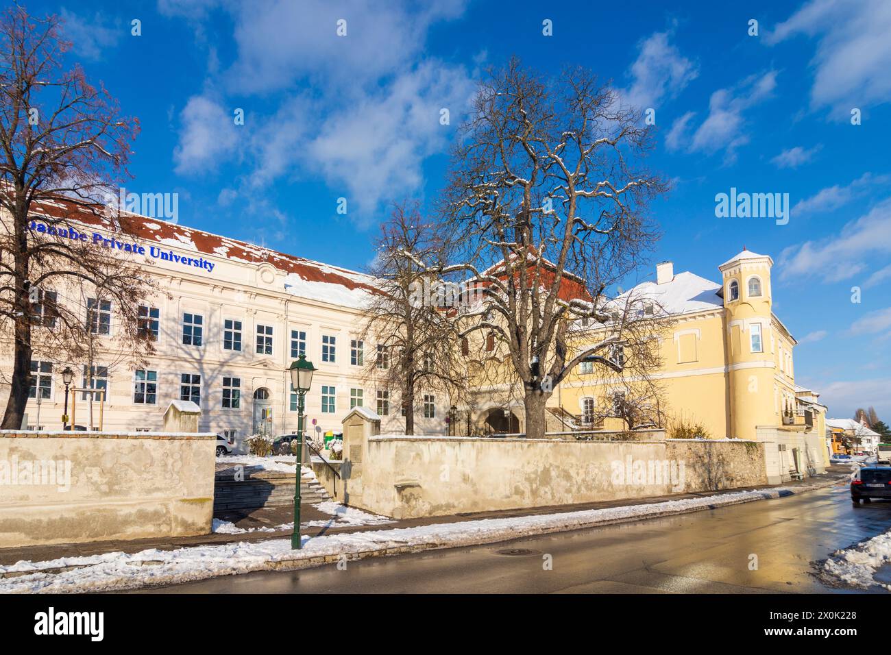 Danube private university hi-res stock photography and images - Alamy