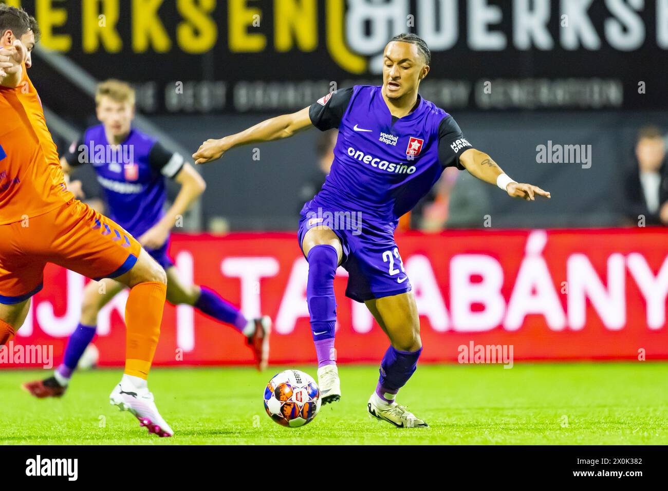 Emmen, Netherlands. 12th Apr, 2024. EMMEN, Stadium Oude Meerdijk, 12-04-2024, season 2023/2024 ...