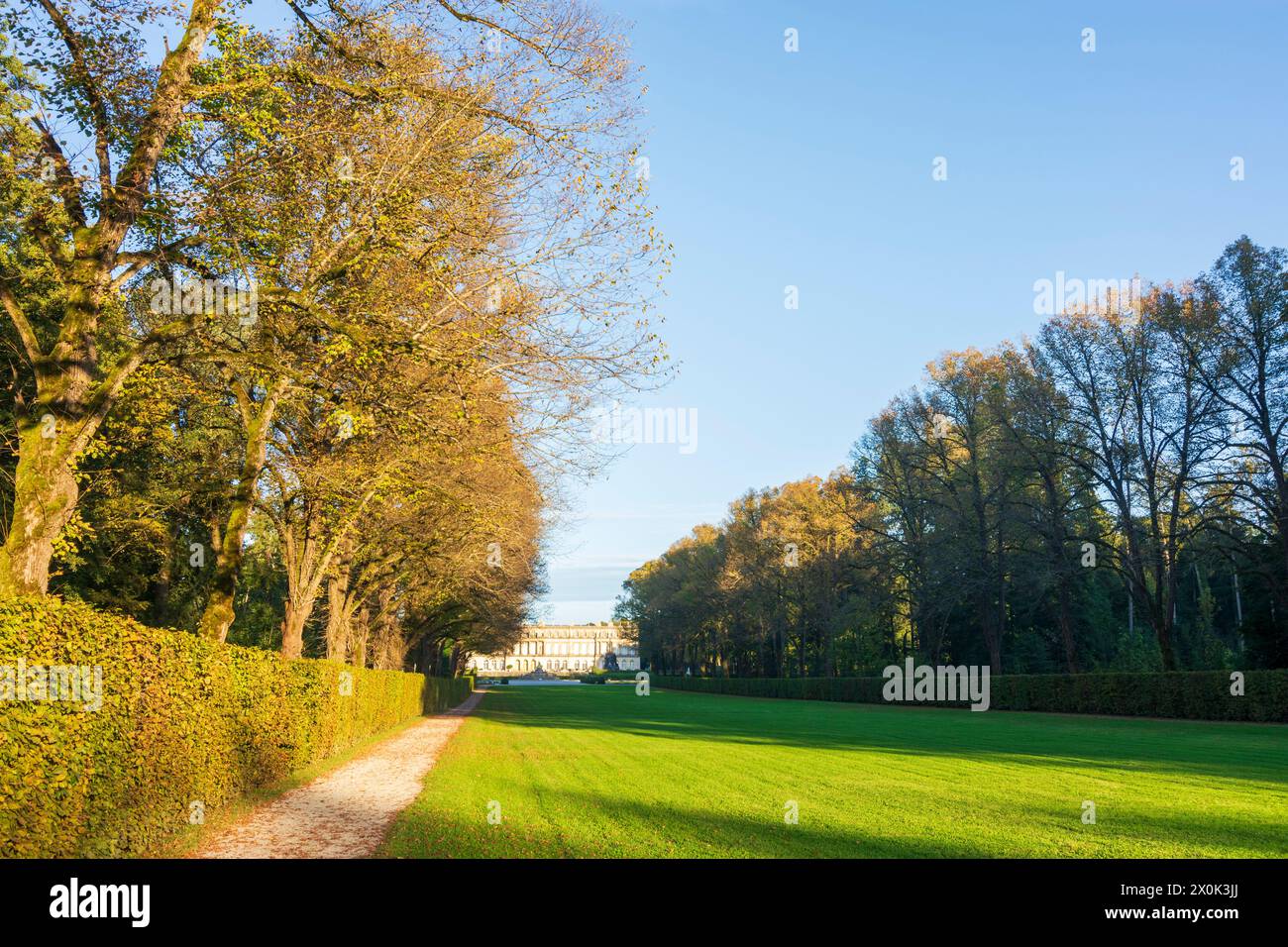 Chiemsee, palace Neues Schloss Herrenchiemsee Castle, park, Chiemsee ...