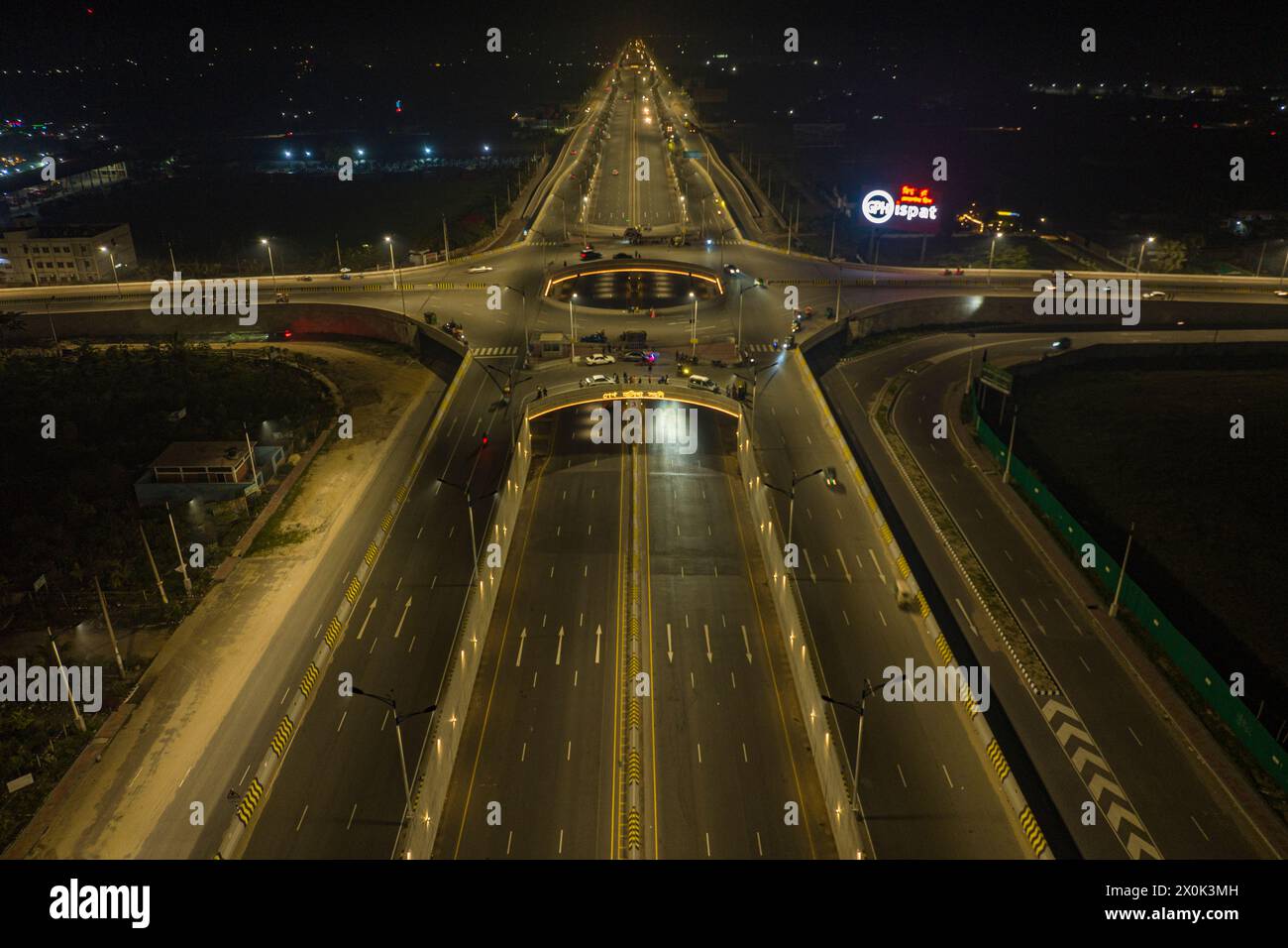 Dhaka expressway night view hi-res stock photography and images - Alamy
