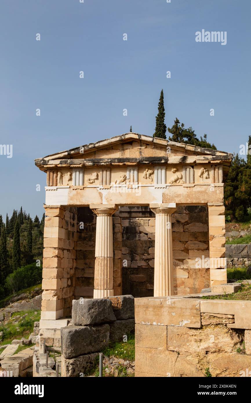 Treasury of athena hi-res stock photography and images - Alamy