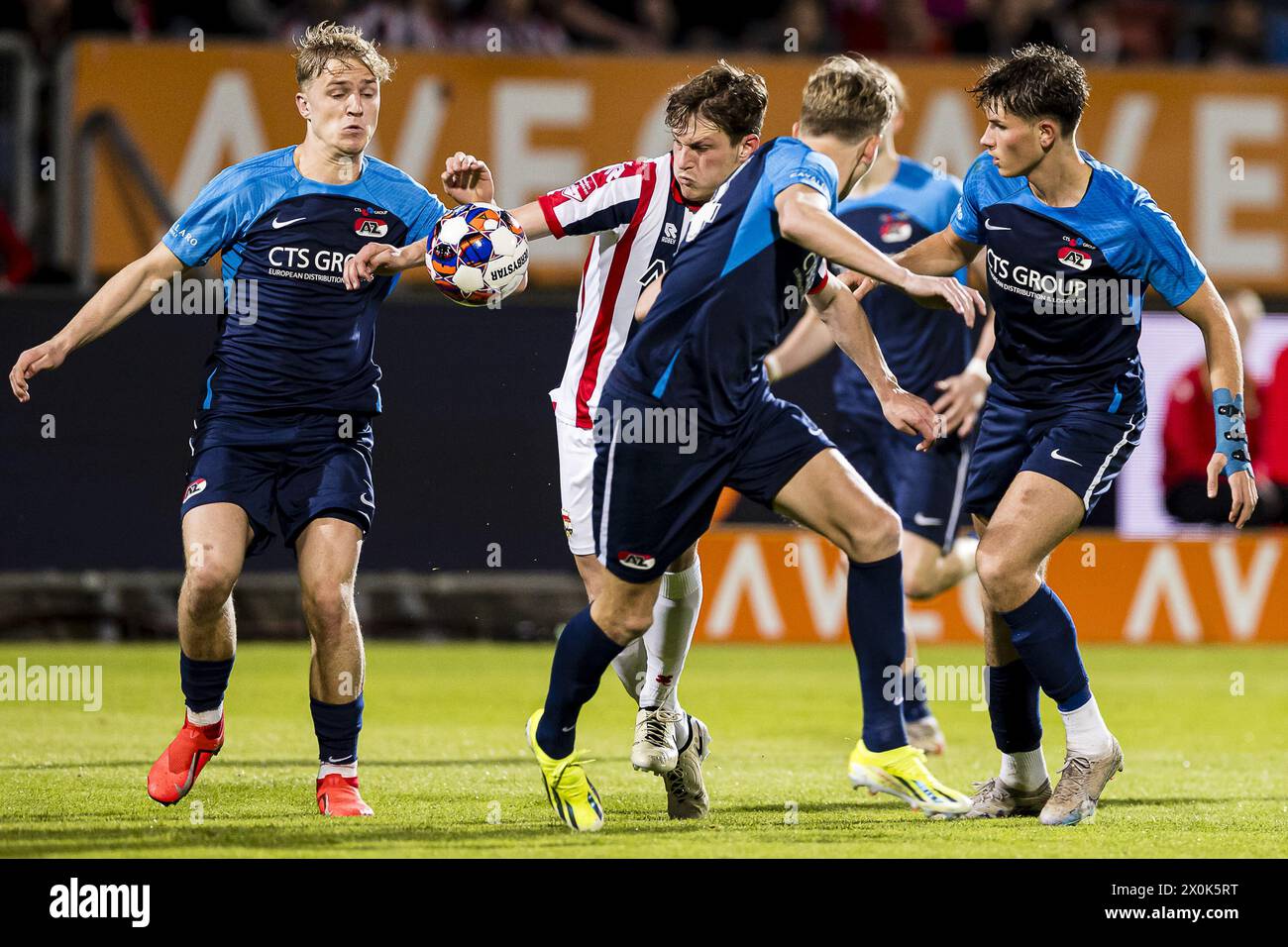 TILBURG - 12-04-2024. Koning Willem II stadium. Keuken Kampioen Divisie ...