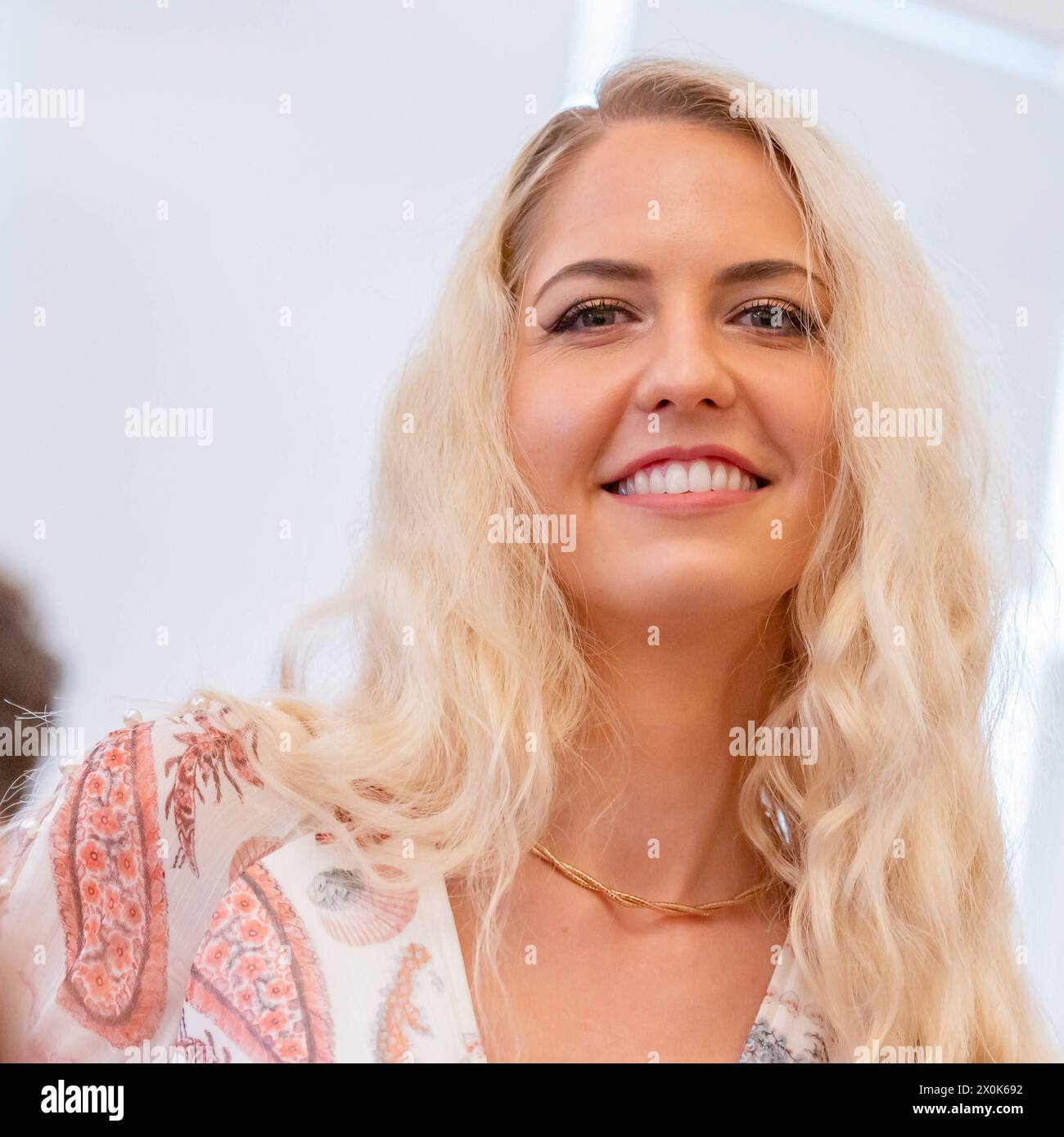 20240412 PK DAC zum Galaball mit Stargaesten E. Carradine und Meredith ...