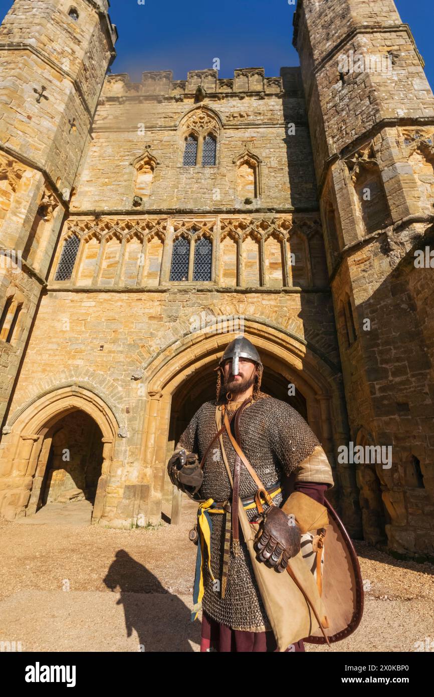 England, East Sussex, Battle, Battle Abbey, Knight dressed in Medieval ...