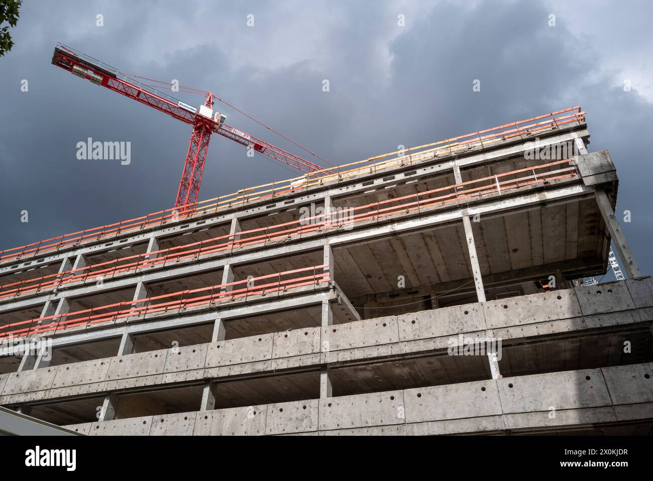 Building site, scaffolding, build Stock Photo - Alamy
