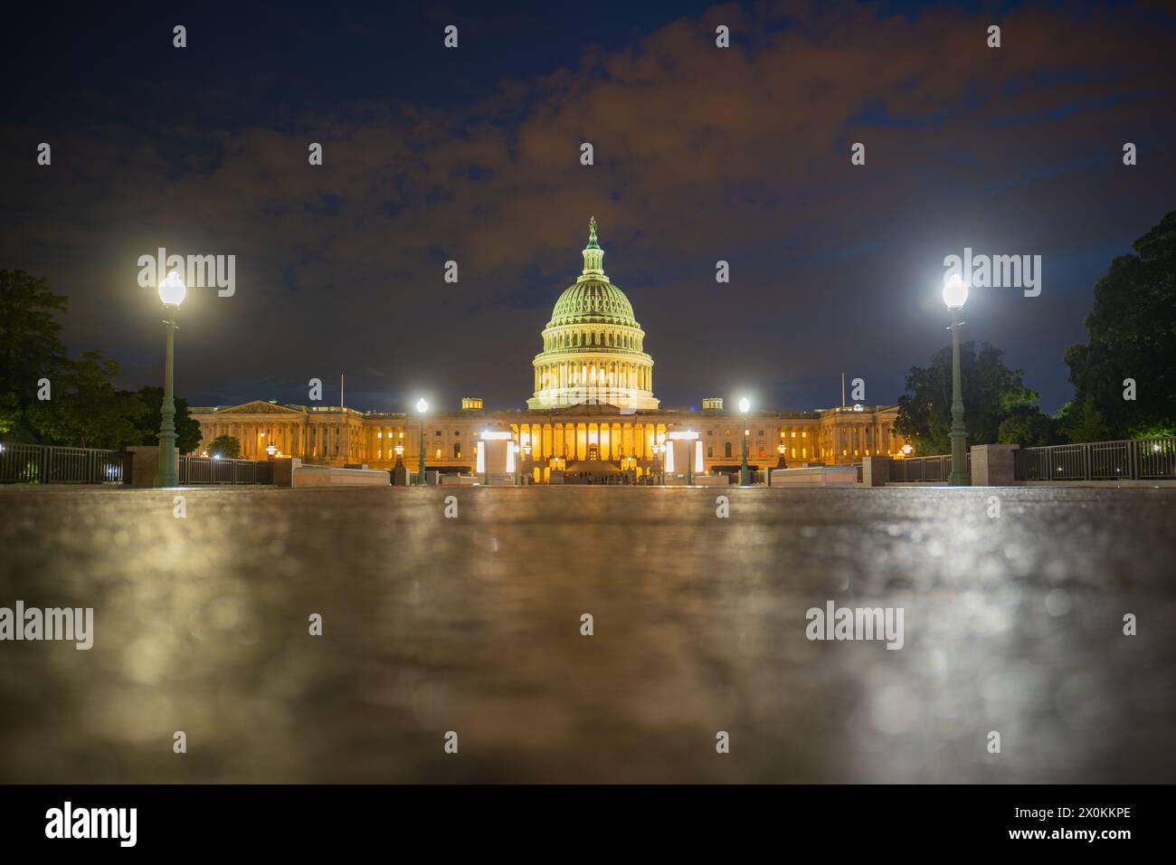 Capitol building at night. U.S. Capitol historical photos. Capitol Hill ...