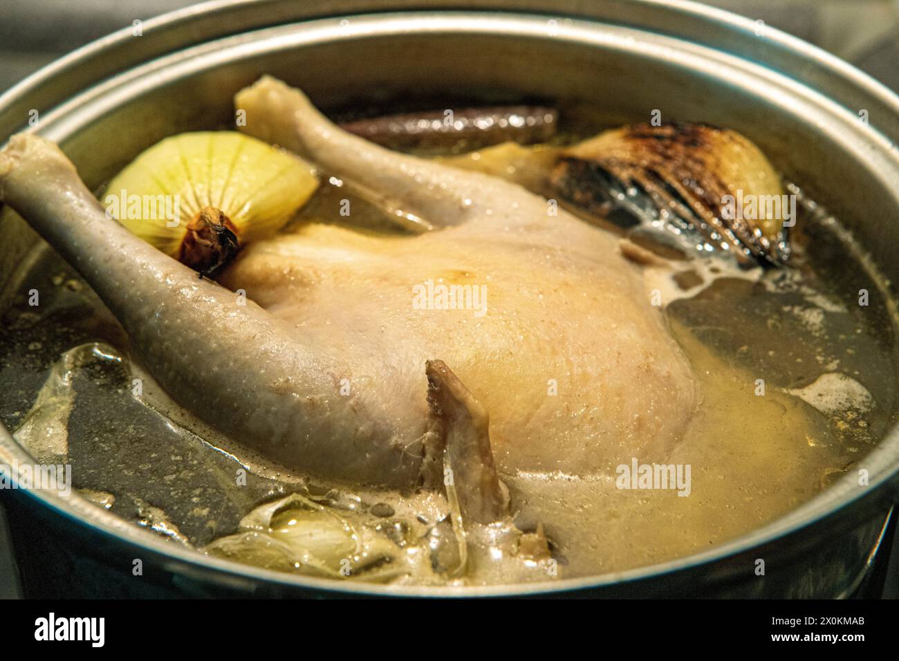 Chicken broth pot stove hi-res stock photography and images - Alamy