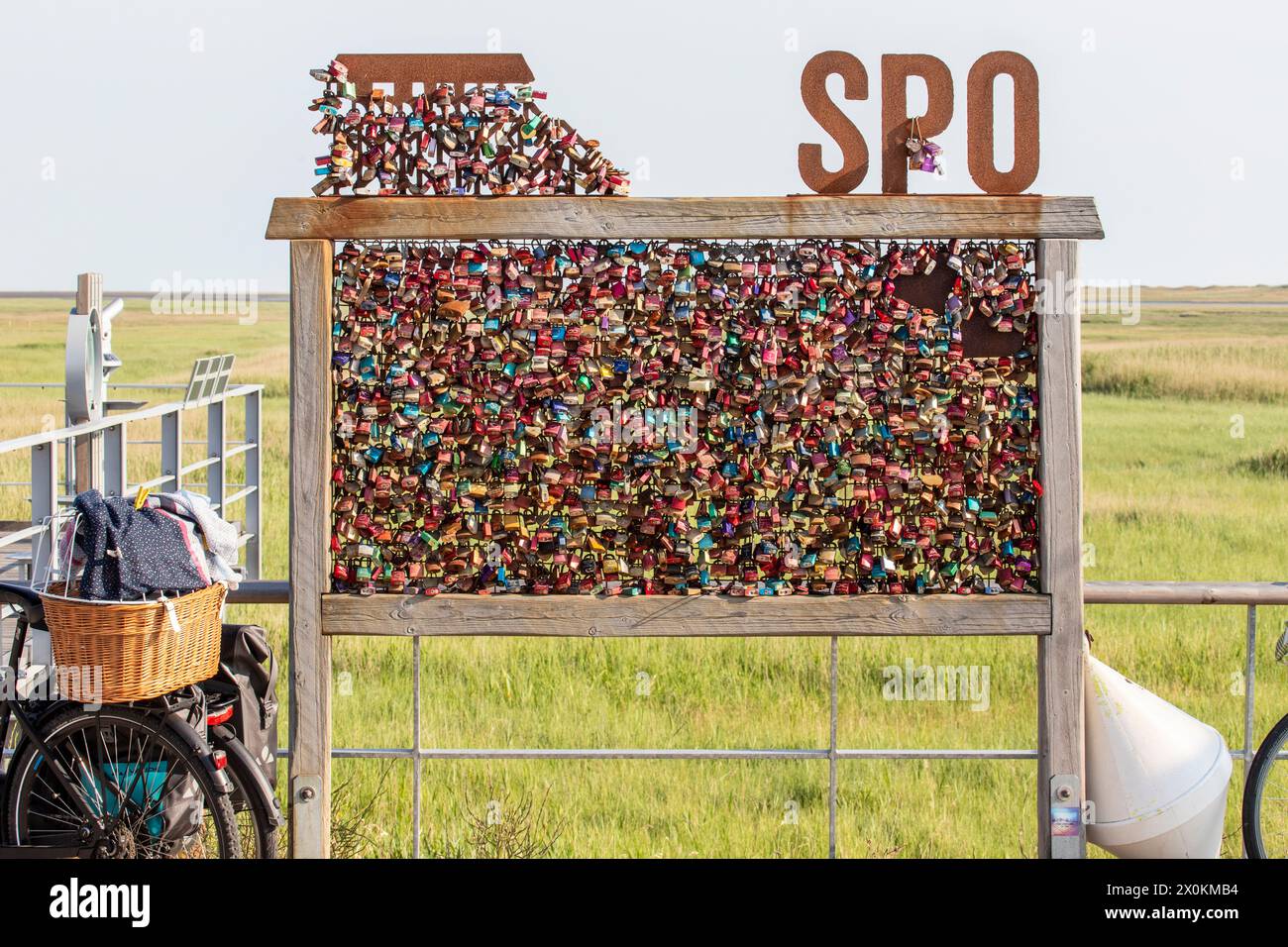Love locks on the beach in Sankt Peter-Ording, North Frisia, Schleswig ...