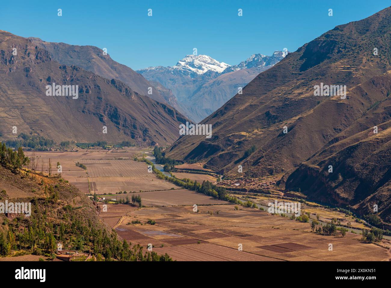 Sacred Valley of the Inca and Urubamba River with snowcapped Andes mountain peak, Cusco, Peru ...
