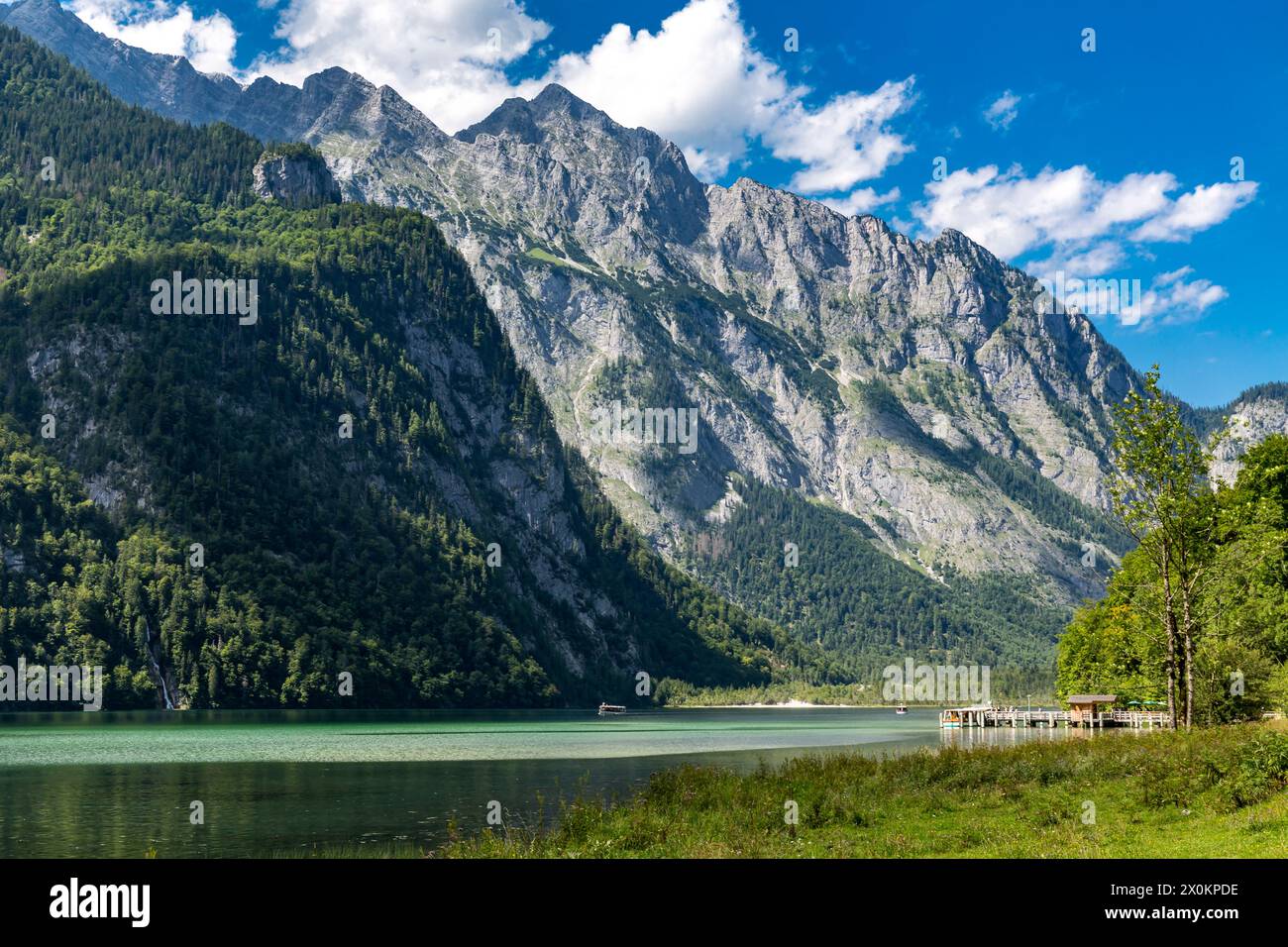 Salet boat landing stage, Königssee with the Watzmann massif ...