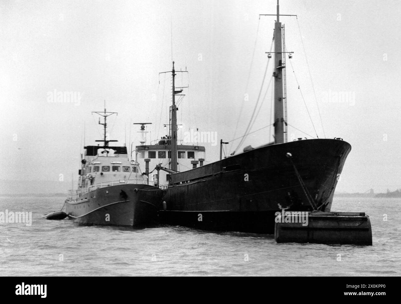 A CUSTOMS VESSEL ALONGSIDETHE SHIP JESSIE SUSPECTED OF BRINGING DRUGS ...