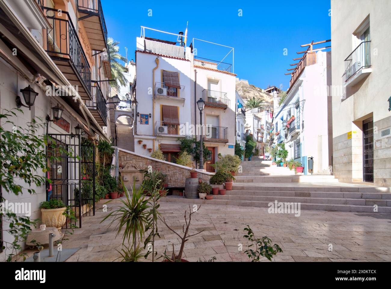 St. Cruz district, house facade, old town, architecture, city tour ...