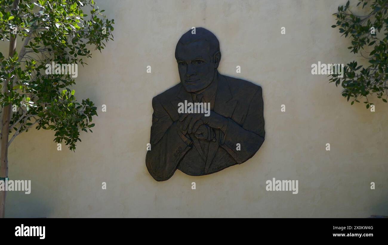 Mission Hills, Los Angeles, California, USA 11th April 2024 Entertainer Bob Hope Grave in The ...