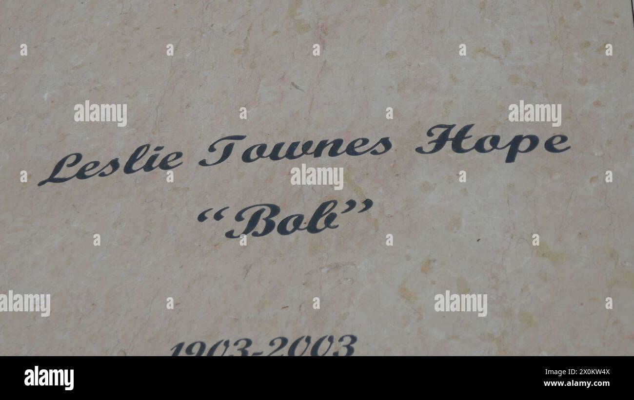 Mission Hills, Los Angeles, California, USA 11th April 2024 Entertainer ...