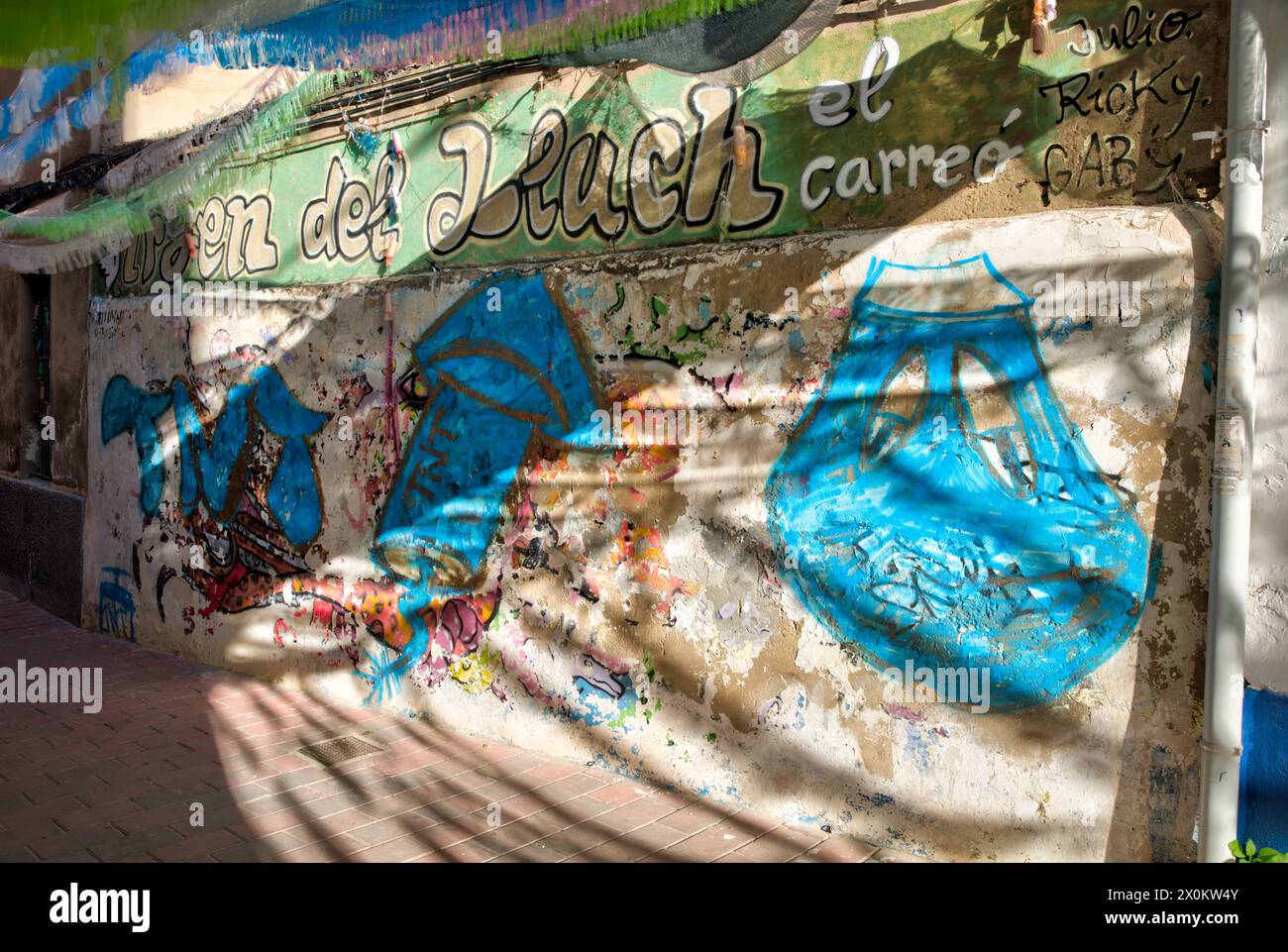 Street art, graffiti, art, painting, old town, Raval Roig, fishermen's ...