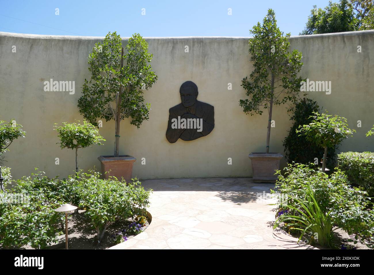 Mission Hills, Los Angeles, California, USA 11th April 2024 Entertainer Bob Hope Grave in The ...