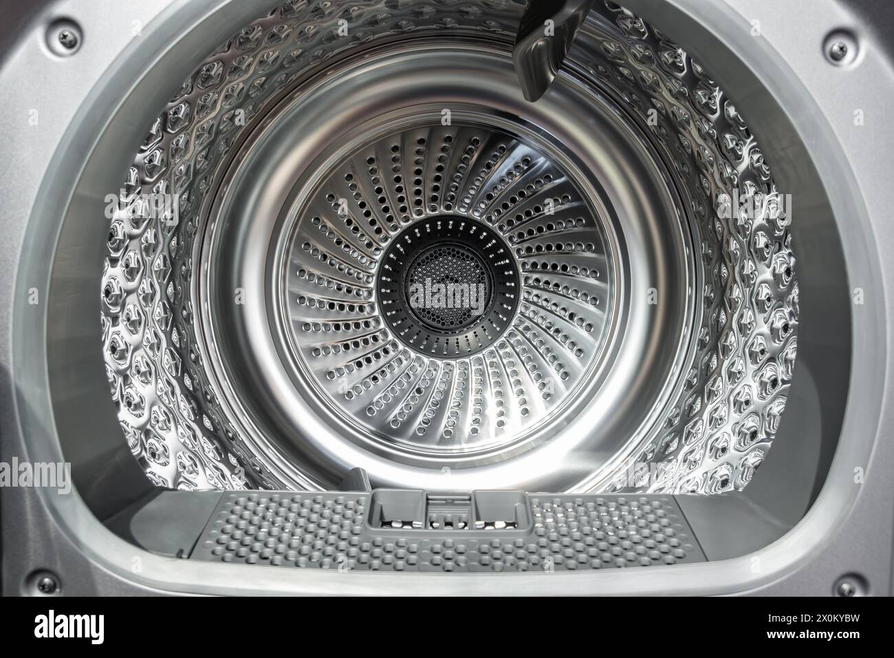 Inside of tumble dryer hi-res stock photography and images - Alamy