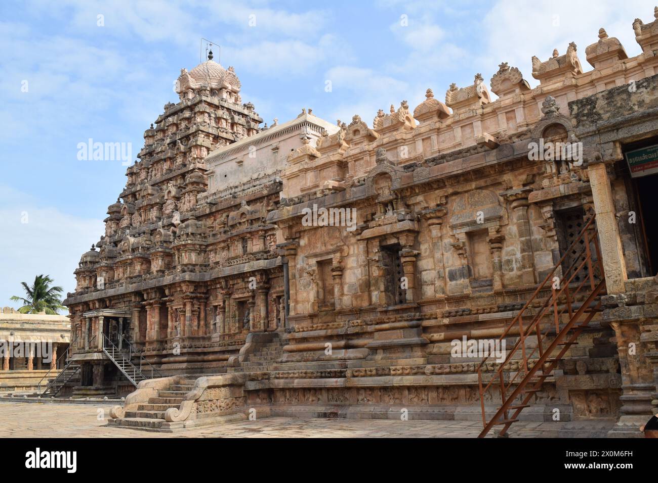 The Airavatesvara Temple is located in Darasuram, a nondescript hamlet ...
