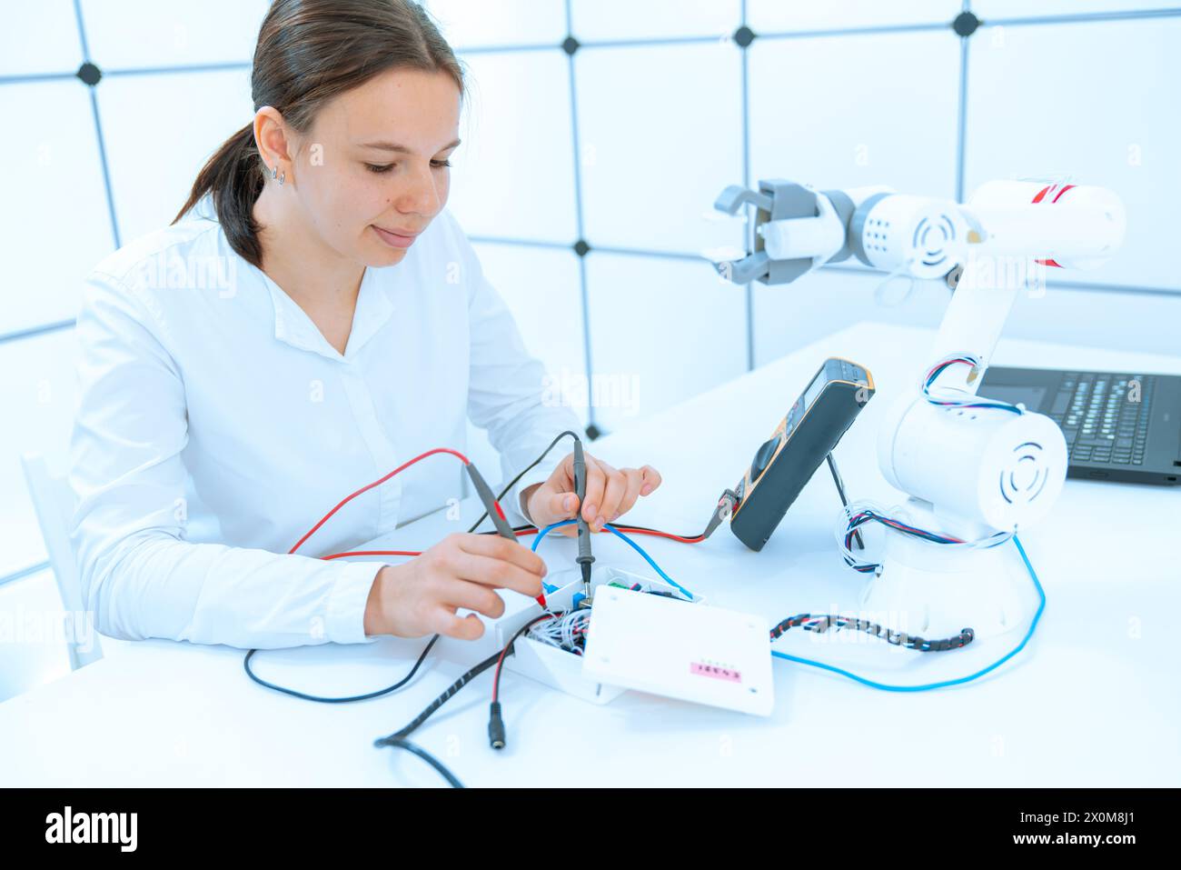 Robotics systems hi-res stock photography and images - Alamy