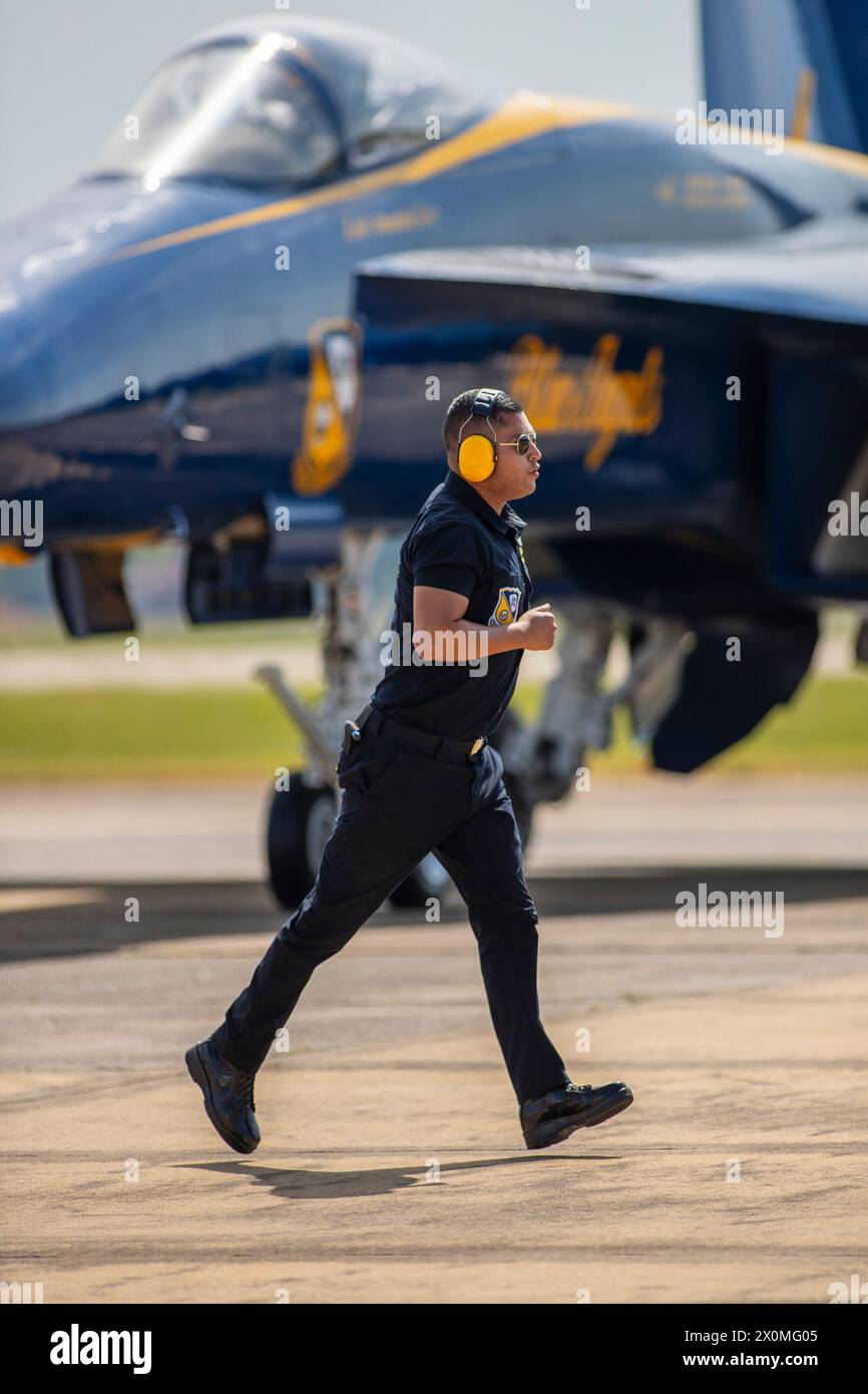 U.S. 07th Apr, 2024. Navy Flight Demonstration Squadron Blue Angels ...