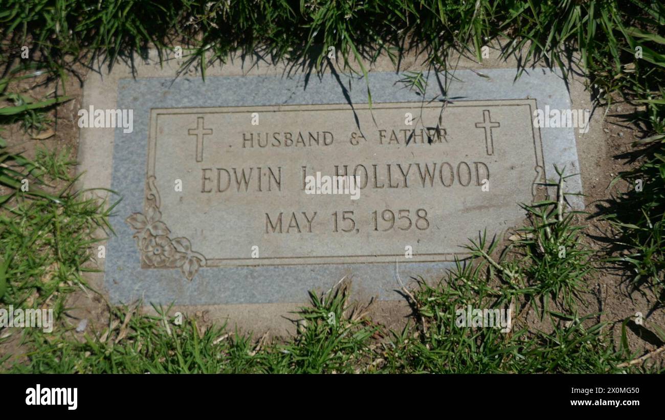 San fernando mission cemetery hi-res stock photography and images - Alamy
