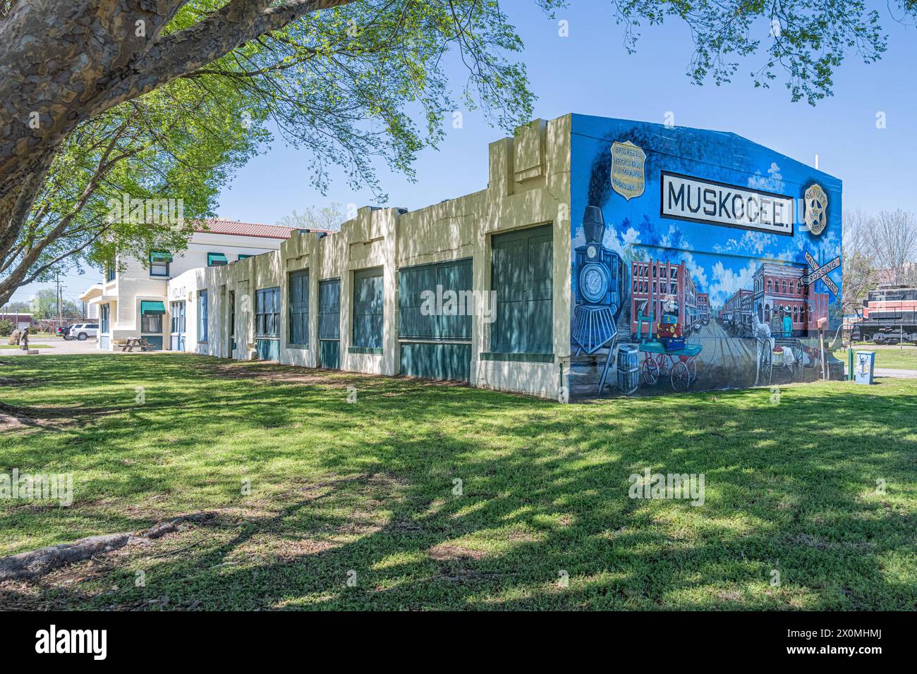 Midland Valley Railroad Depot and Three Rivers Museum in the historic ...