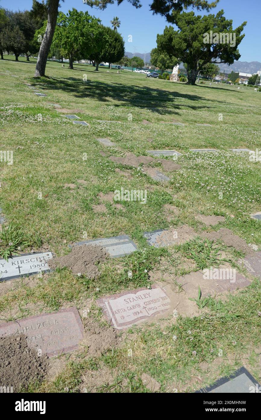 Mission Hills, Los Angeles, California, USA 11th April 2024 Actress Anita Garvin Grave at San ...