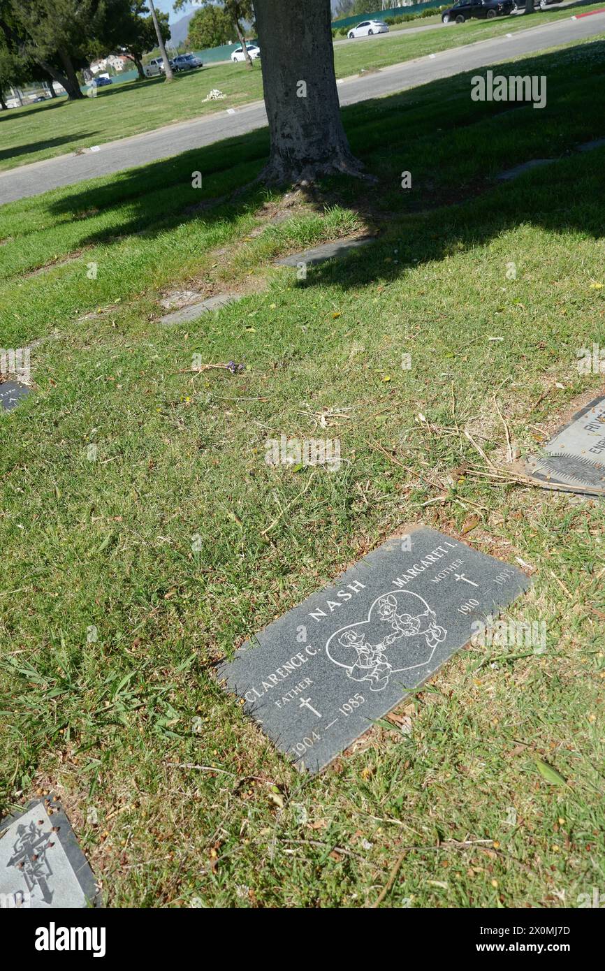 Mission Hills, Los Angeles, California, USA 11th April 2024 Voice Actor Clarence Nash Grave at ...