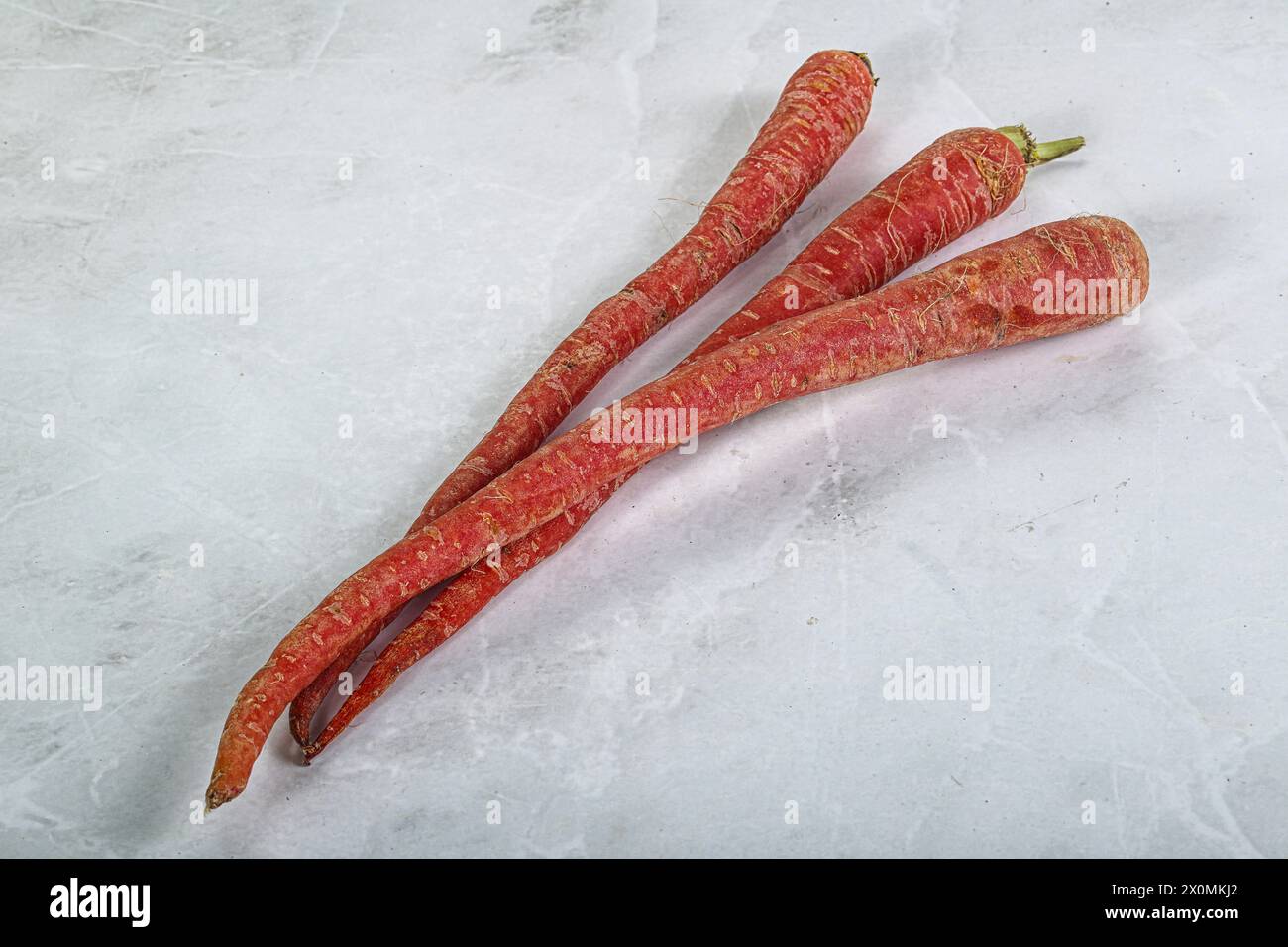 Indian red carrots indian market hi-res stock photography and images ...