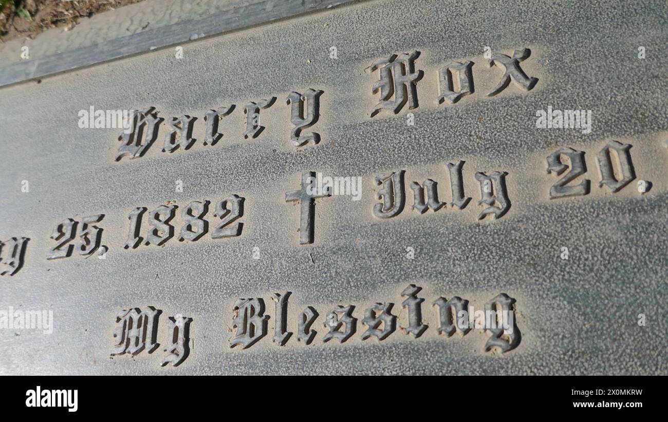 San fernando mission cemetery hi-res stock photography and images - Alamy